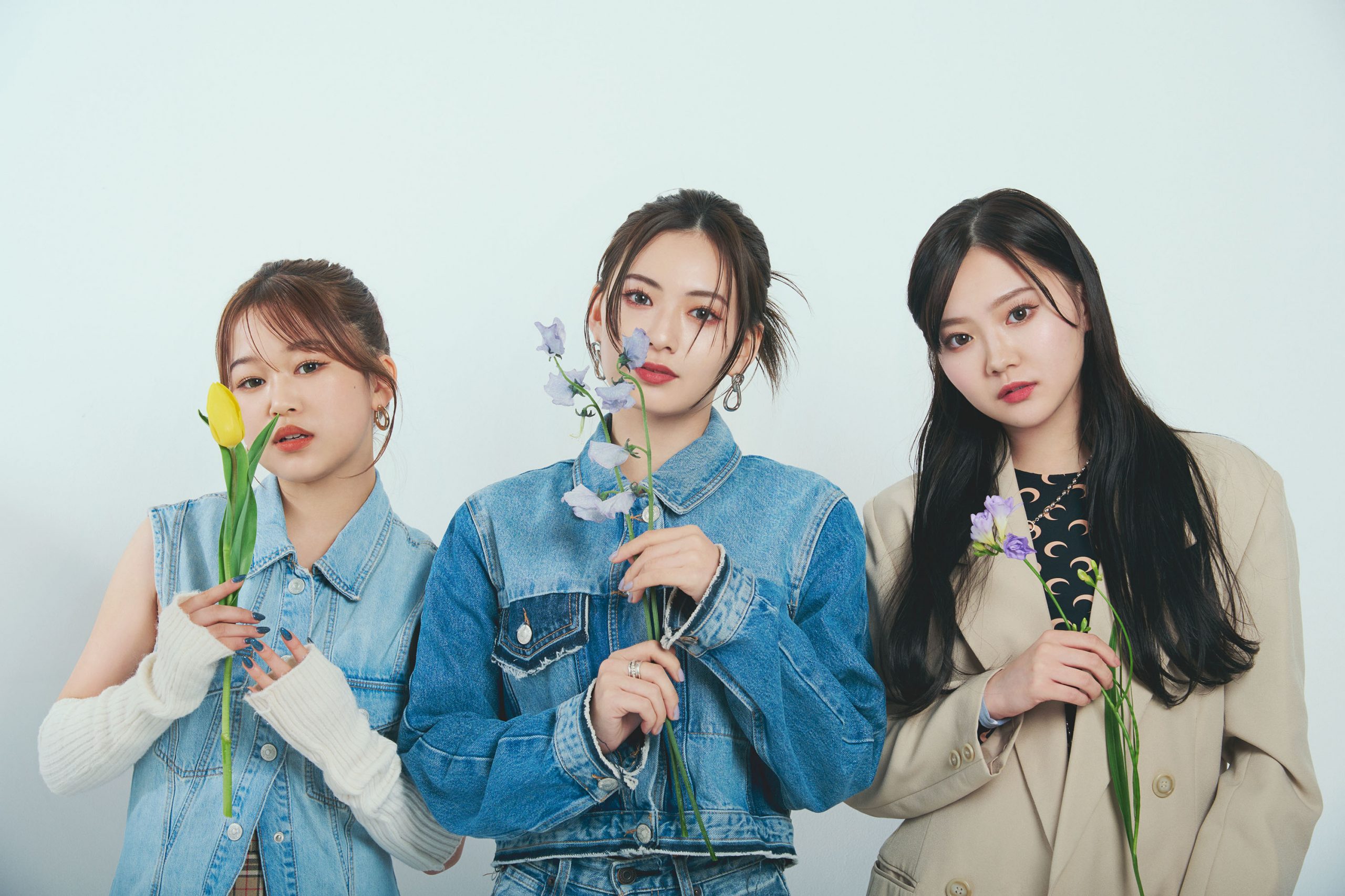 iScream ステージでの汗でも崩れない！愛用コスメ紹介♡